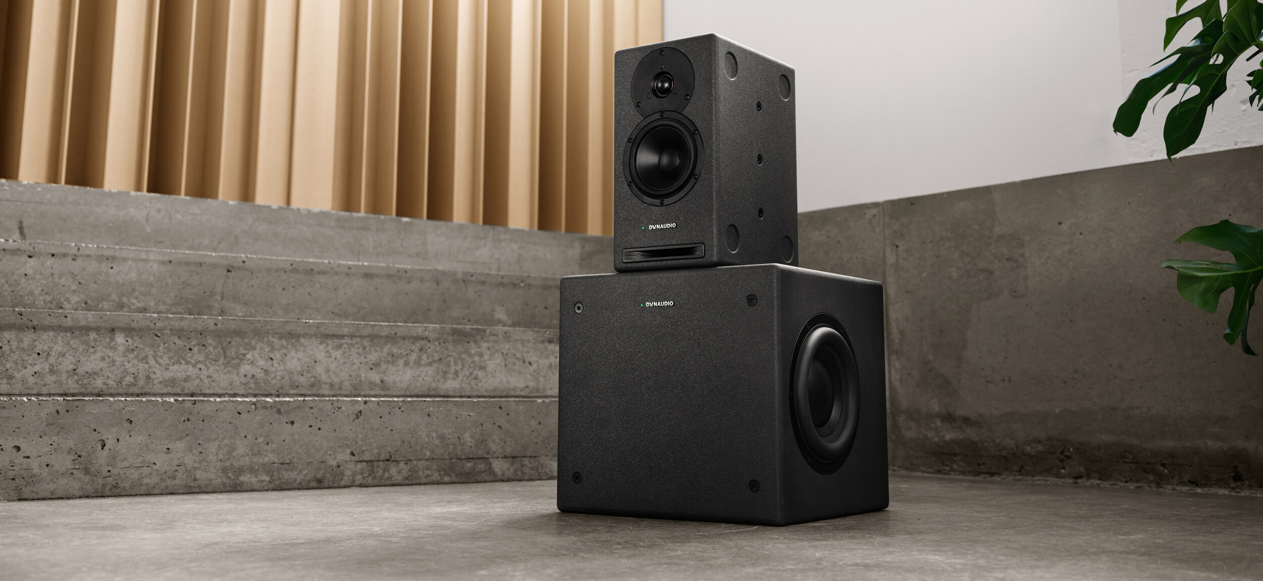 Dynaudio Core 5 & Sub Compact | Recording | Pro monitor setup